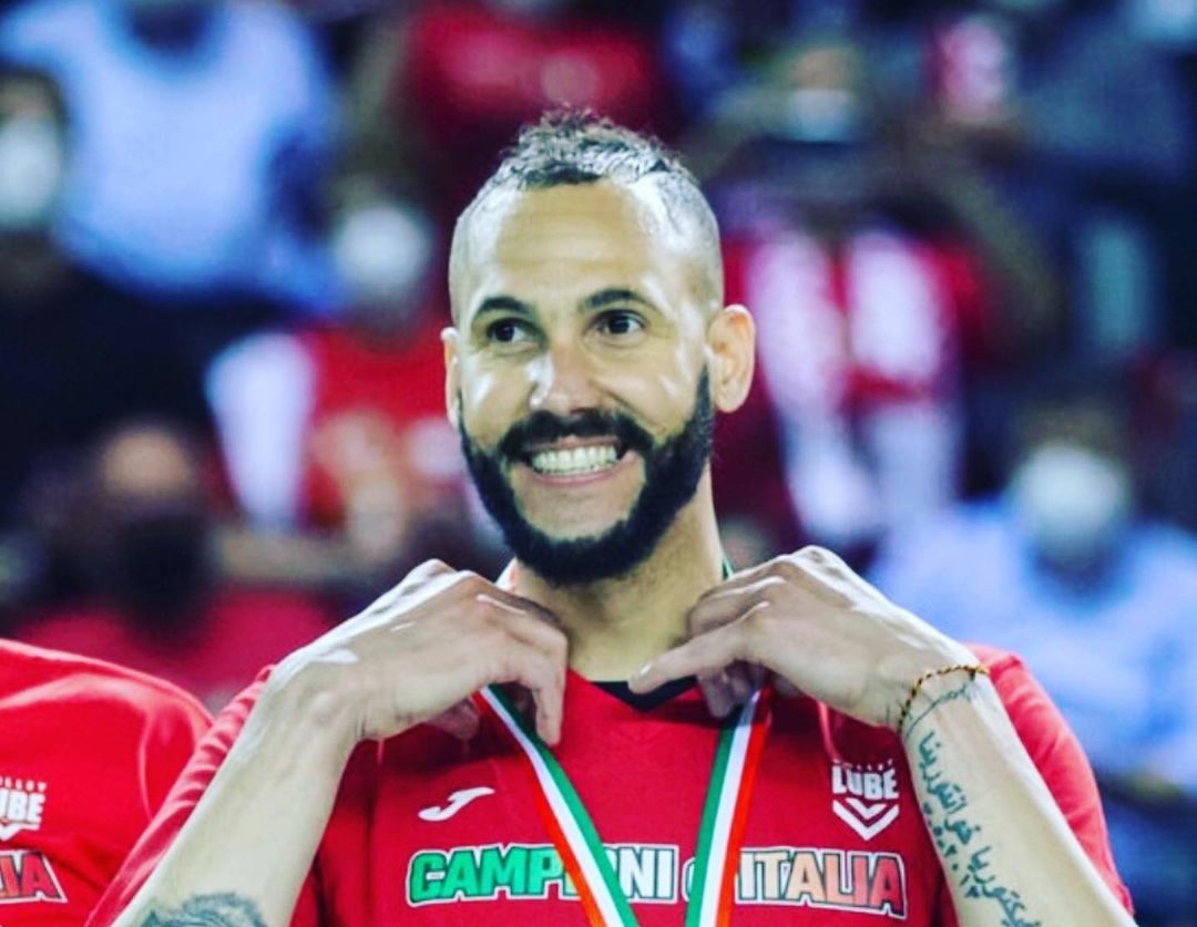 Osmany Juantorena Ziraat Bankkart'ta - Voleybolun Renkli Dünyası