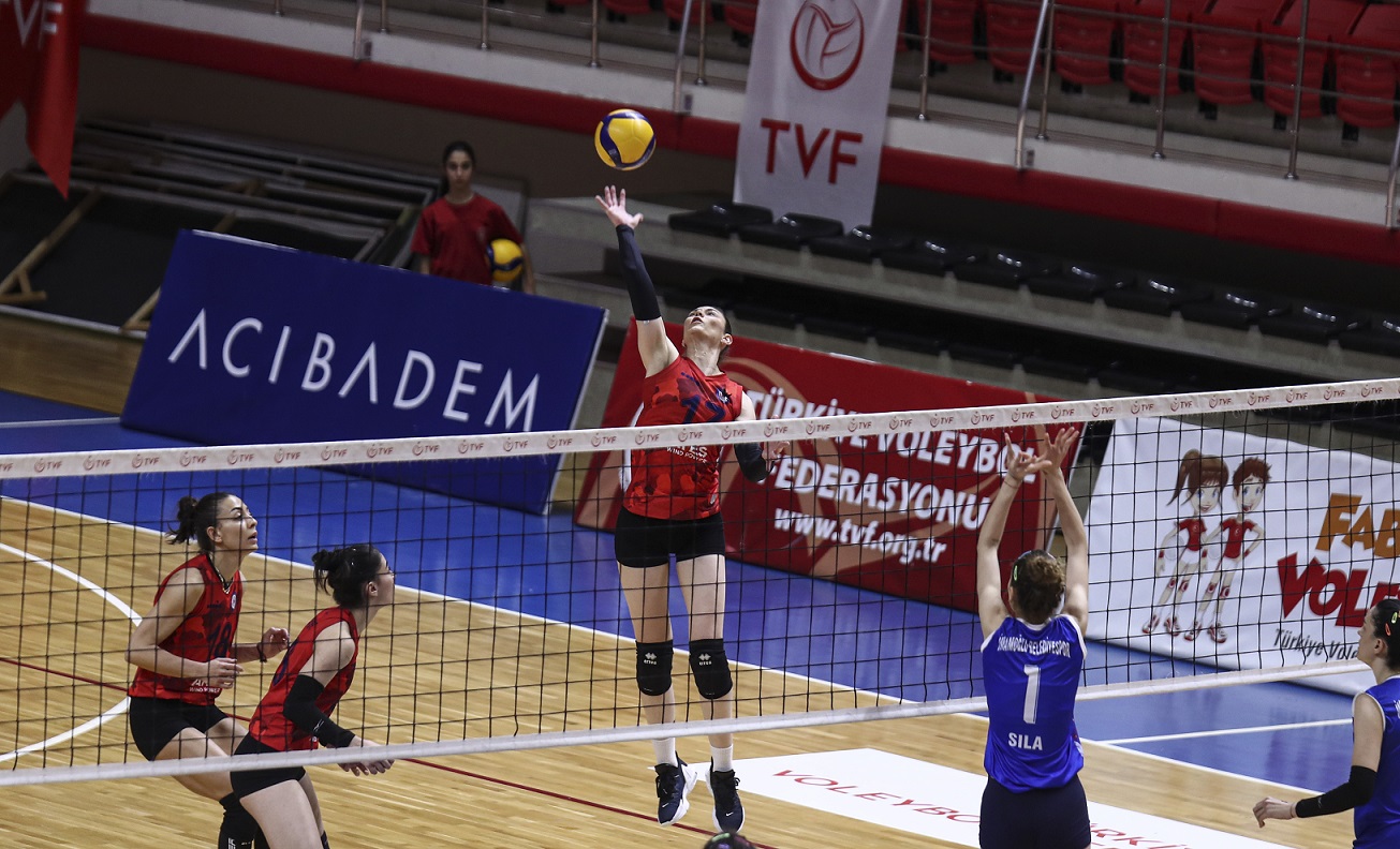 TVF 2. Lig Kadınlar Final Etabı’nda 2. Gün Sona Erdi - Voleybolun ...