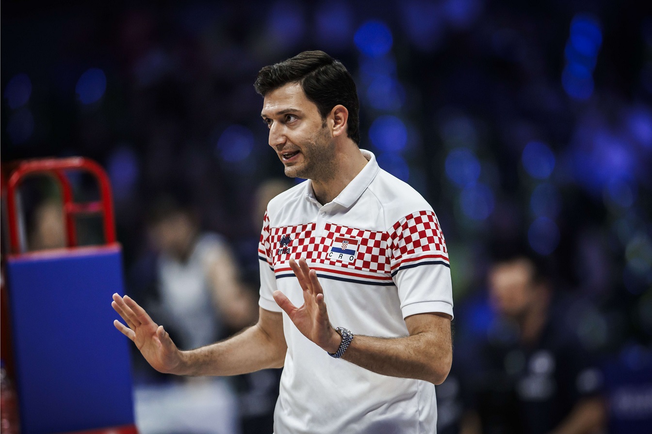 Ferhat Akbaş galibiyetle tanıştı - Voleybolun Renkli Dünyası